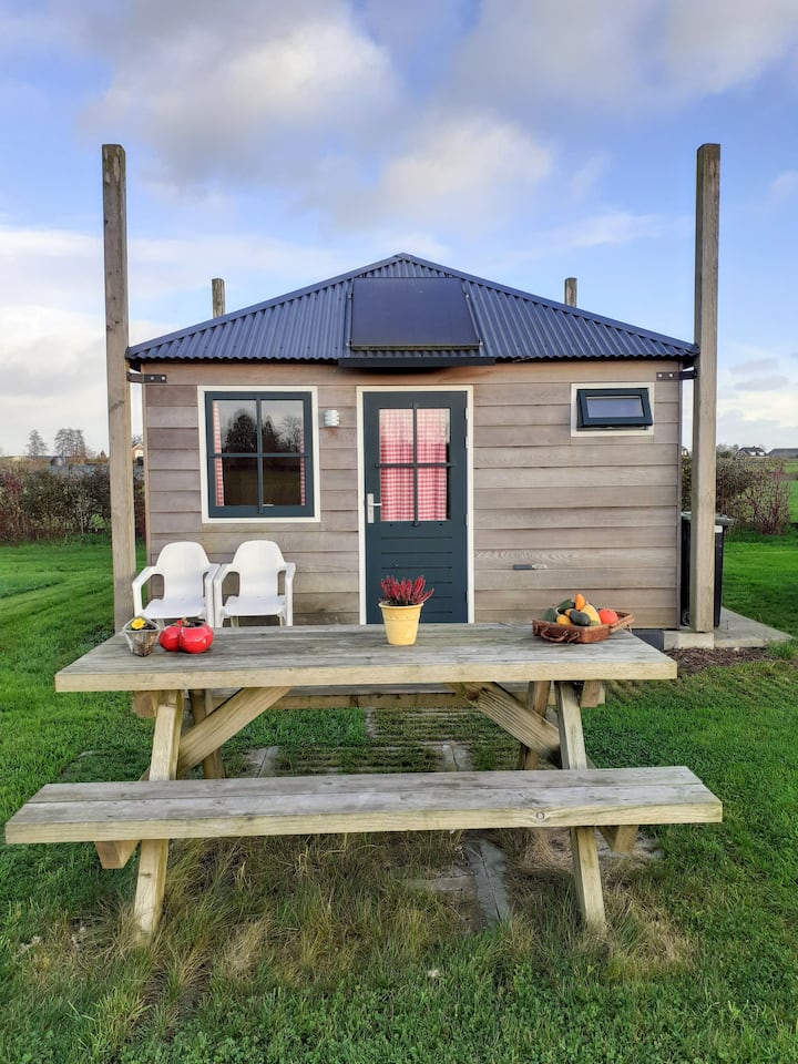 Circulaire Hooiberghut Aan Water - Woerden