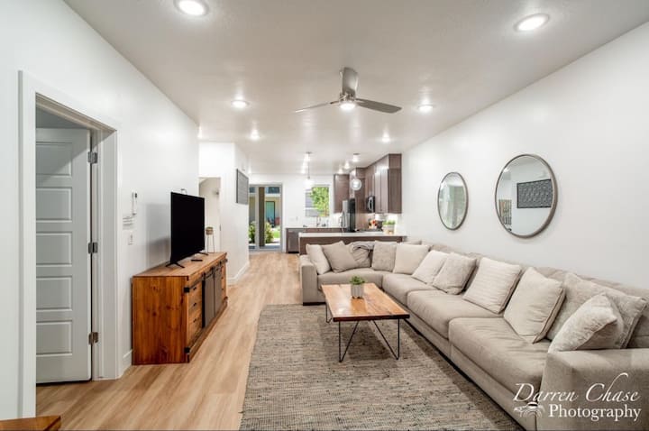 Red Rock Retreat - St. George, USA