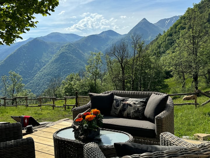 Belle Bergerie Avec Jacuzzi Dans Les Pyrénées - Cauterets