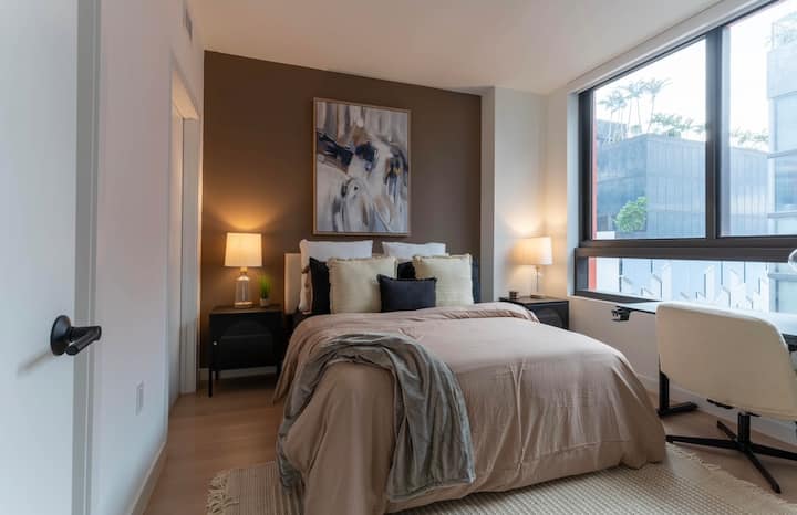 Modern Wynwood 1br Retreat | Pool + Rooftop Gym - Miami
