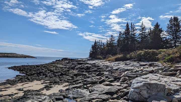Ambleside- Beautifully Renovated Harbor House - Boothbay Harbor, ME