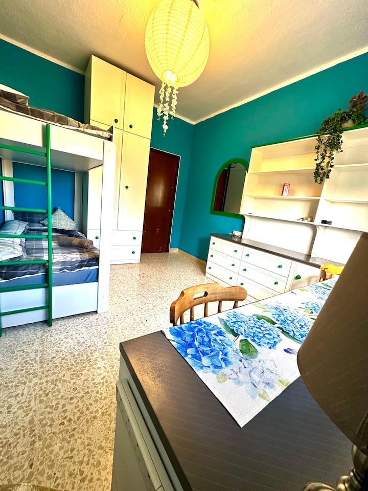 Blue Room - Malta