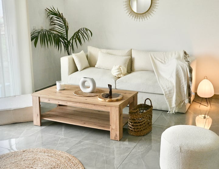 Grand Chambre Avec Piscine | Balcon | Wifi - Côte d'Ivoire