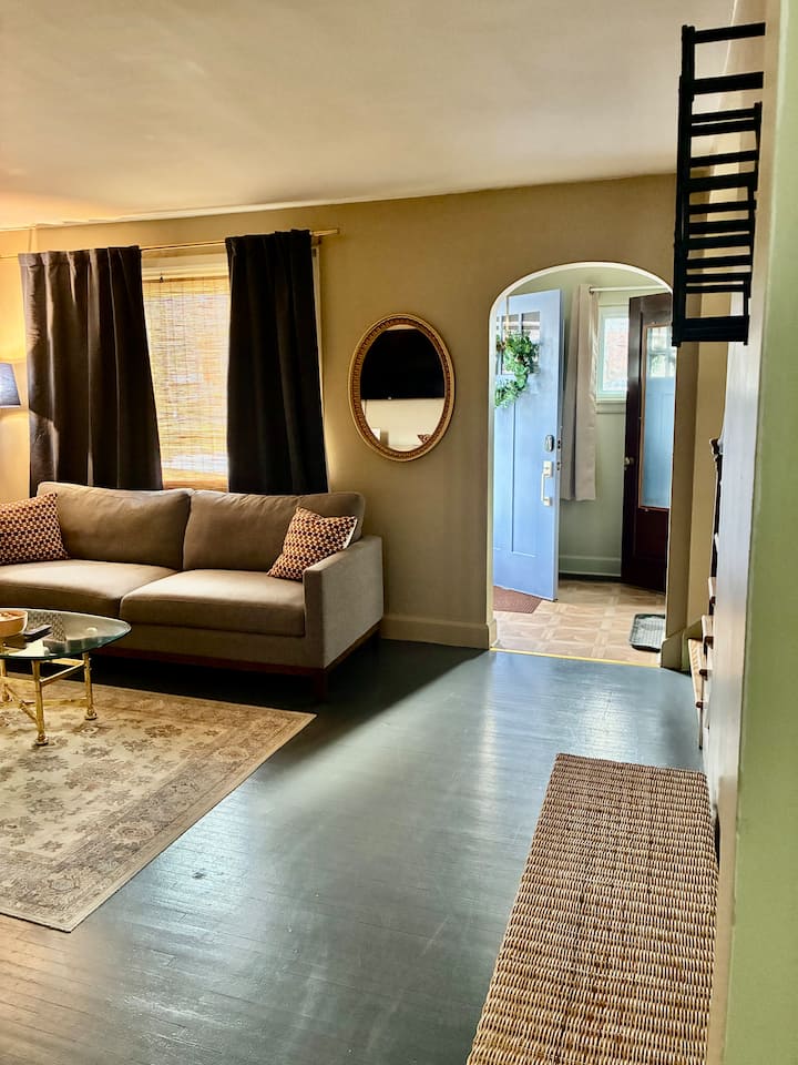 Parkside Retreat | Walk To Coffee, Food & Trail - Falls Creek, PA