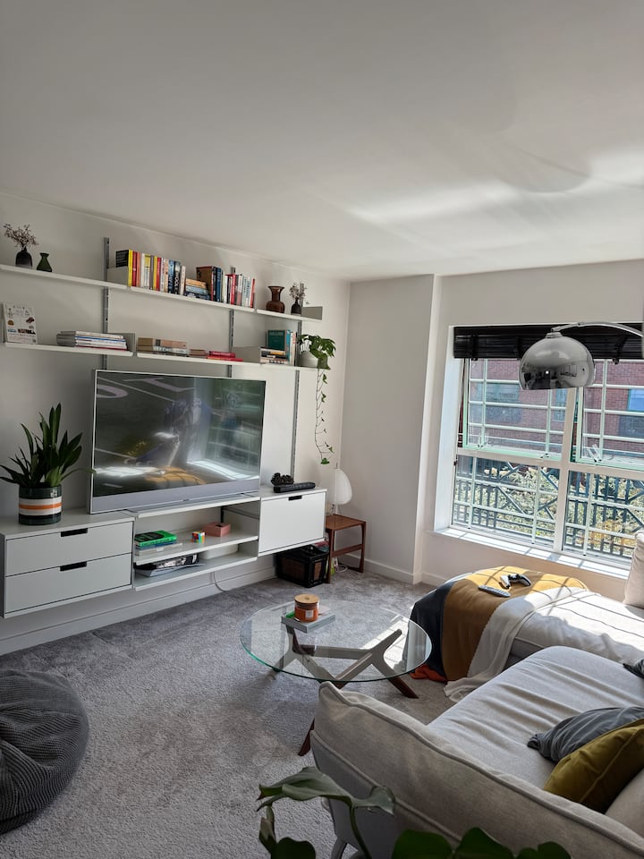 Entire Flat In Worcester Park - Wimbledon - London