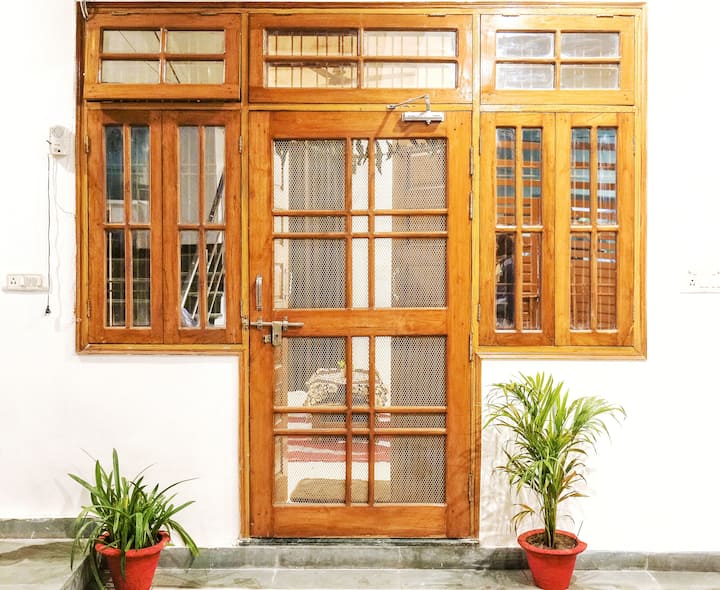 Ground Floor With 4 Rooms- Rupalihomes(2 Ac Rooms) - Lucknow