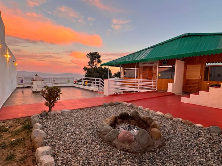 Wanderlust Mukteshwar Entire Villa - Mukteshwar