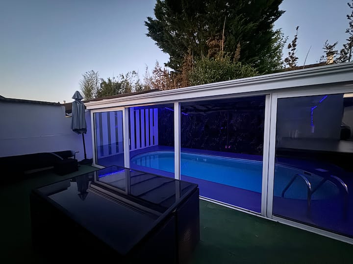 Villa Avec Piscine Chauffée  Couverte Et Jacuzzi - Auvers-sur-Oise