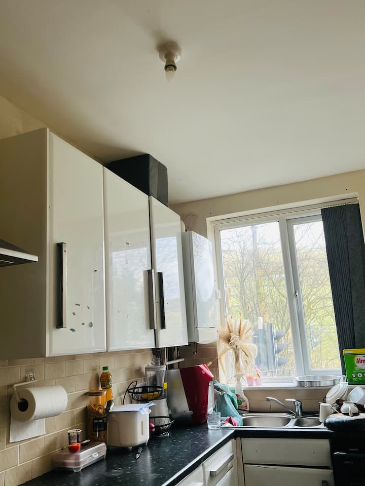 Peaceful Room In A Quiet House - Halifax