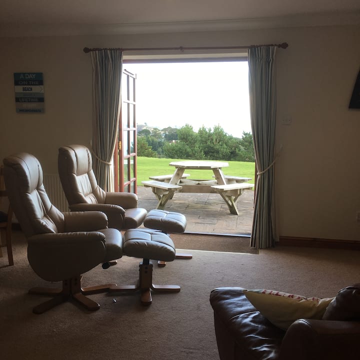 Panoramic Sea Views!
Gribben View - St Austell