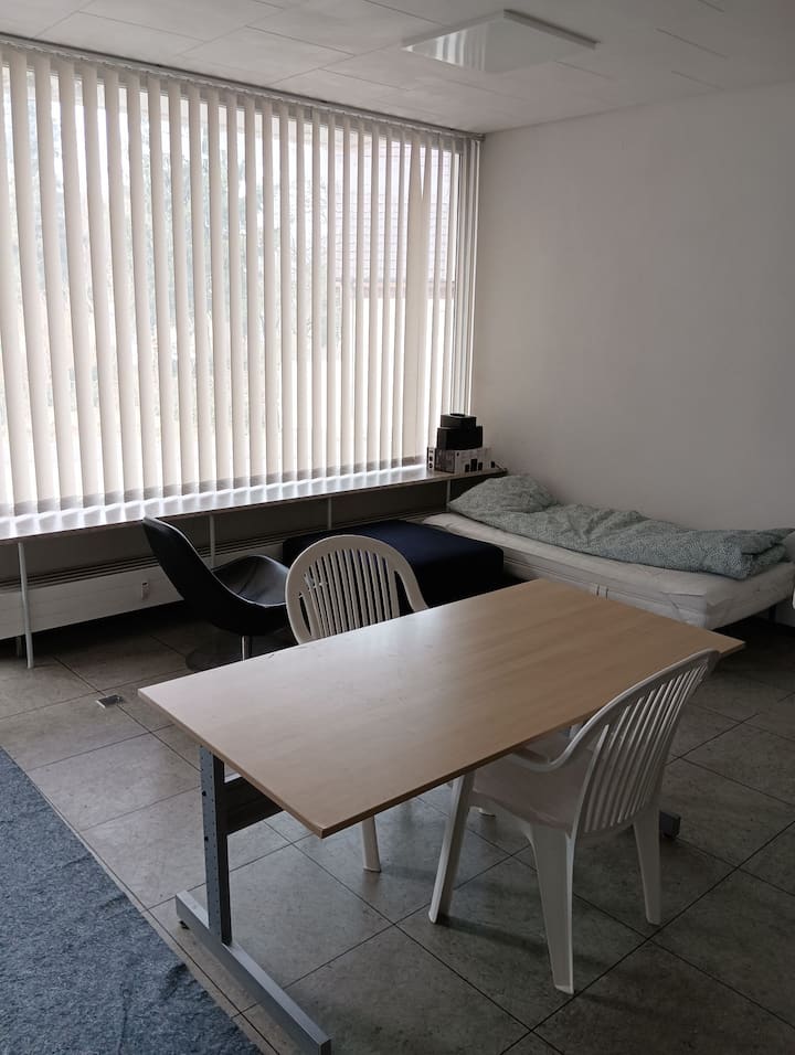 Save Money In Expensive Zurich. - Jestetten