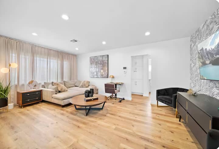 Condo Near The Beach,uci, Disney - Costa Mesa, CA
