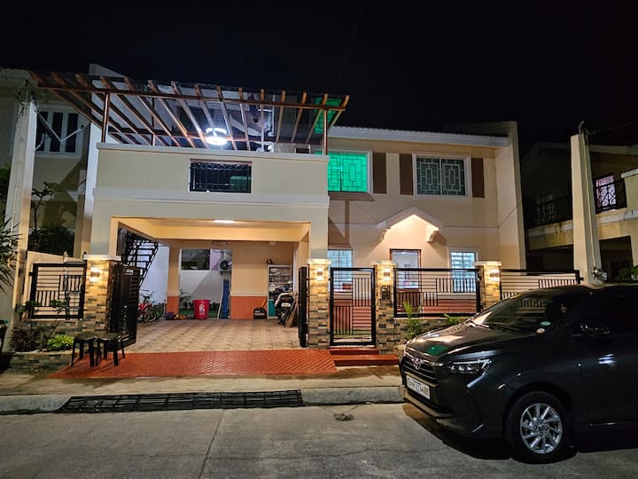 Family Friendly House - Malolos