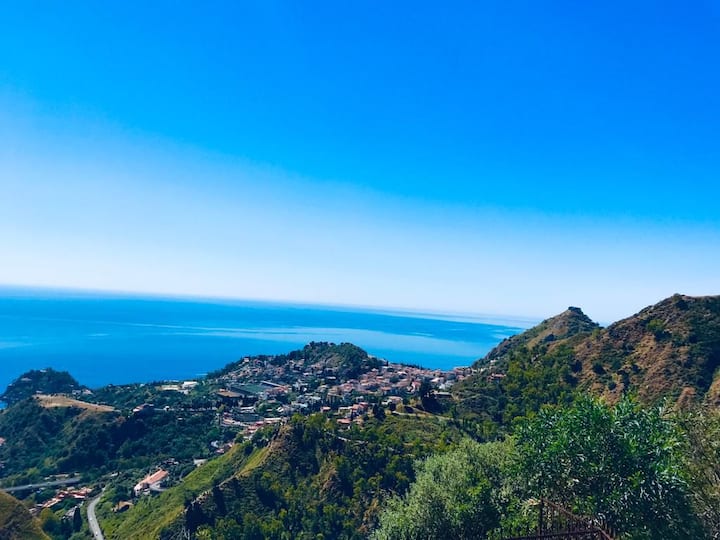 Rex Apartment With Amazing View - Sant'Alessio Siculo