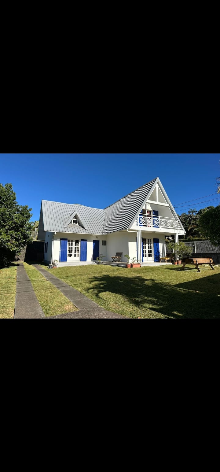Villa Entre Mer Et Montagne - Saint-Pierre