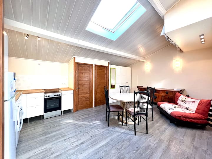 Port De Nice, Bel Appartement - Nice