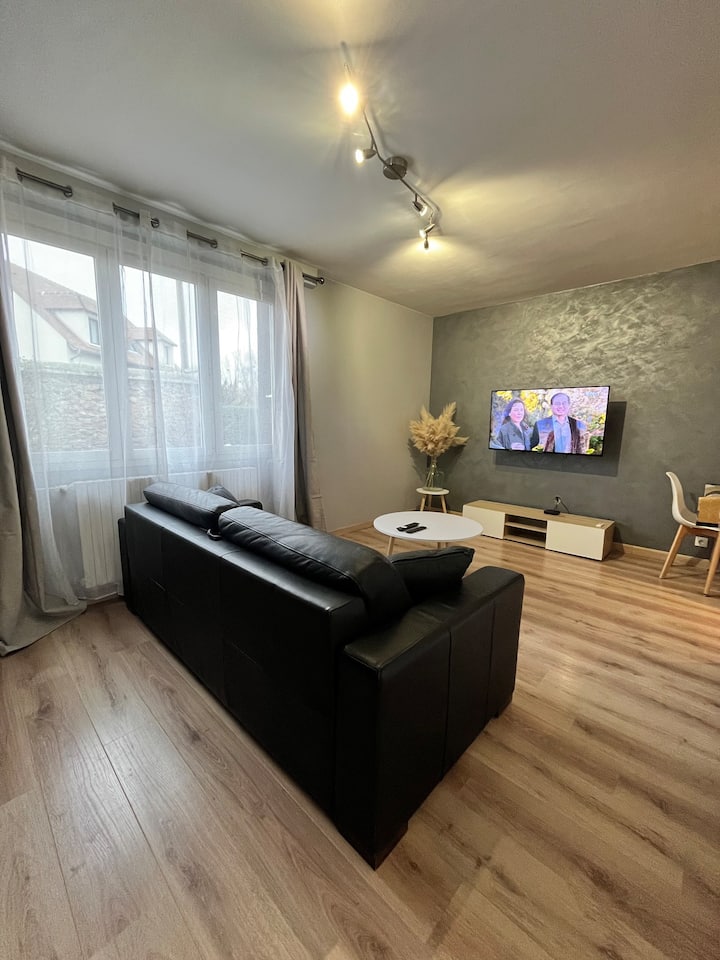 Charmant Logement Proche Paris - Parking Gratuit - Arpajon