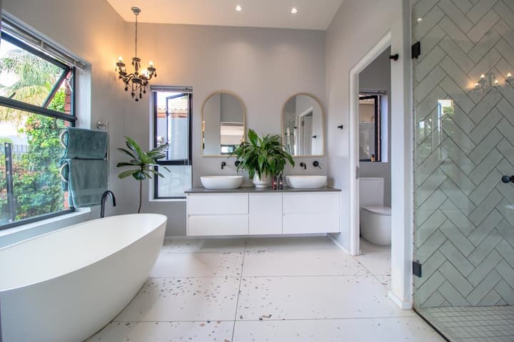 Die Boomhuis/ The Tree House - Paarl