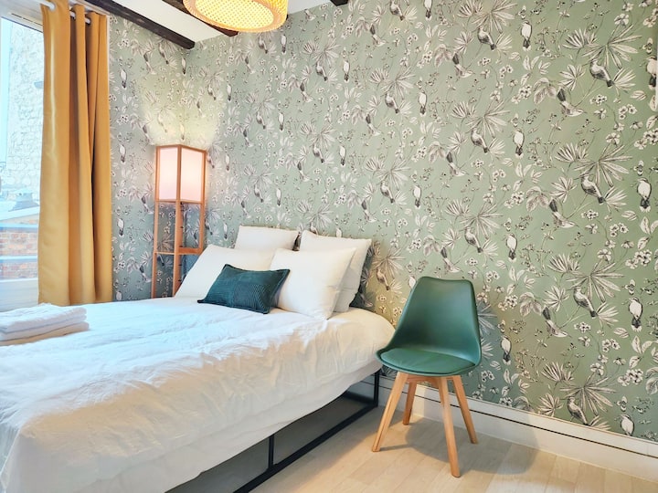 0.9) New Flat 18m² Eiffel Tower 5mins Walk - Paris