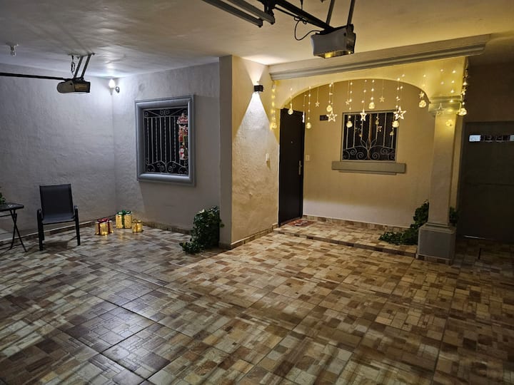 Modern Casa Mariposa With A Christmas Touch - Ciudad Obregón