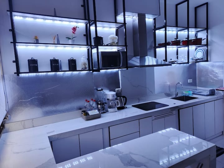 Central Suite! Secure Space. - Machala