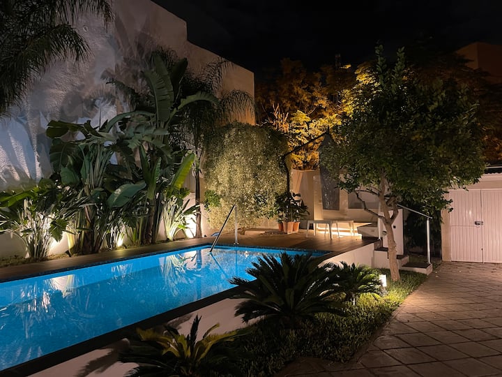 Bali Cosy Bungalow Avec Piscine Luxe Jardin & Wifi - Tunis