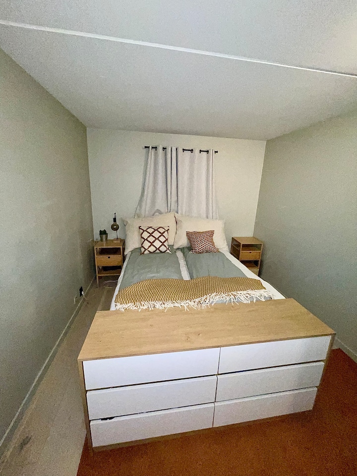 Sentral Og Komfortabel Leilighet - Oslo