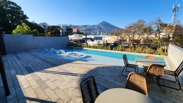 Nice Apt, 100 Mts From Zona Rosa - San Salvador (El Salvador)