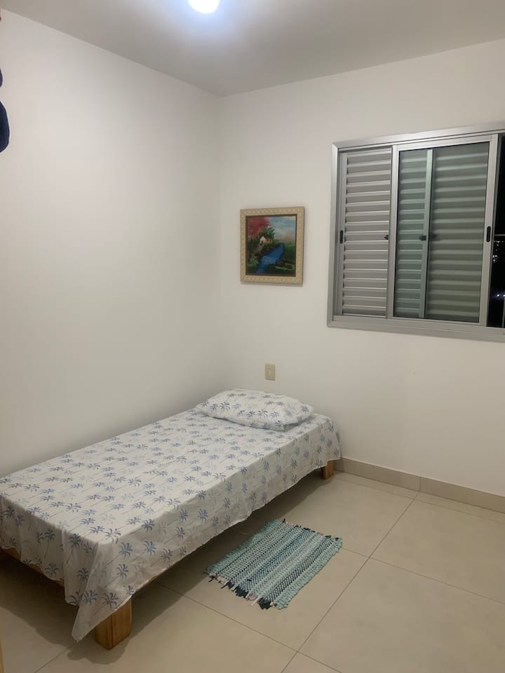 Quarto Individual Um Hóspede - Uberlândia