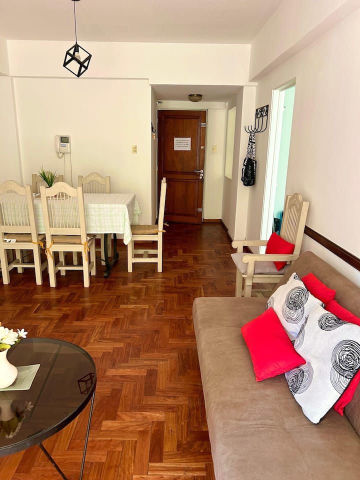 Depto Completo Con 2 Dormitorios - Tucumán