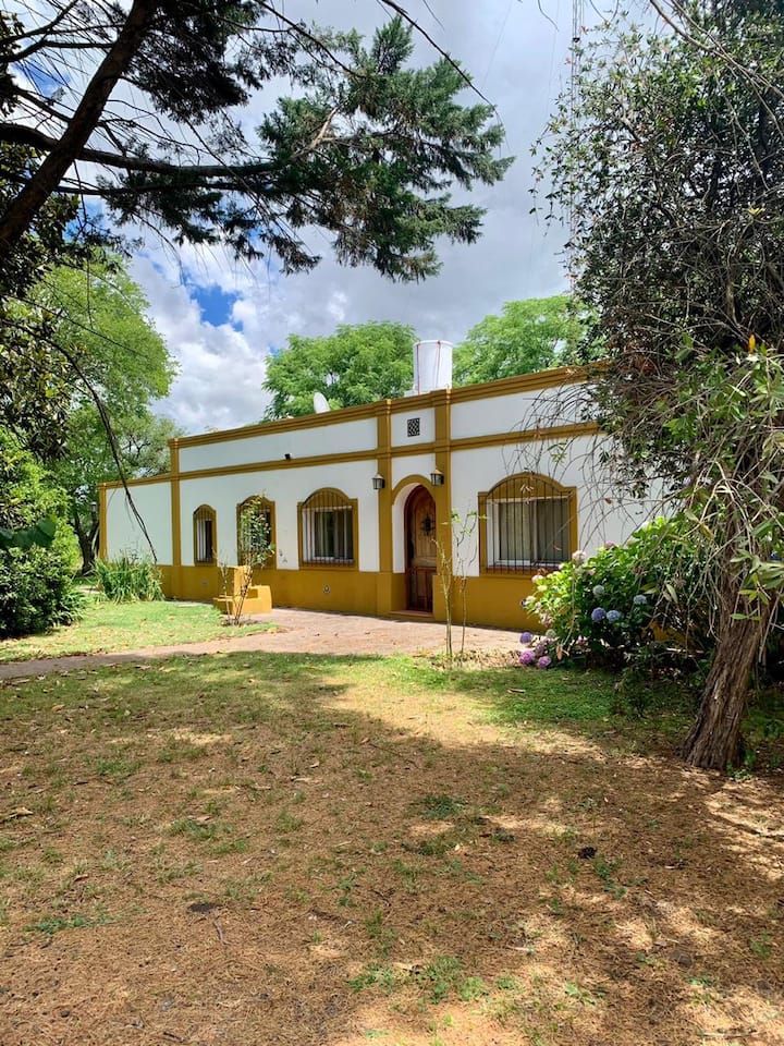 El Cencerro, Casa De Campo - Argentina