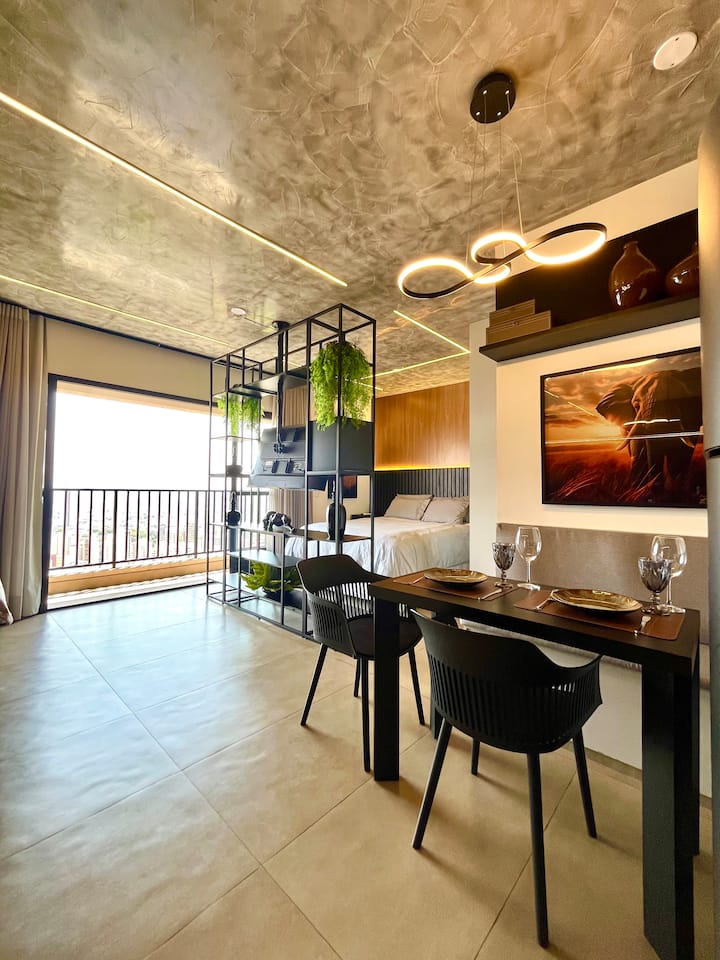 Lindo Flat Em Prédio Luxuoso. - Goiânia