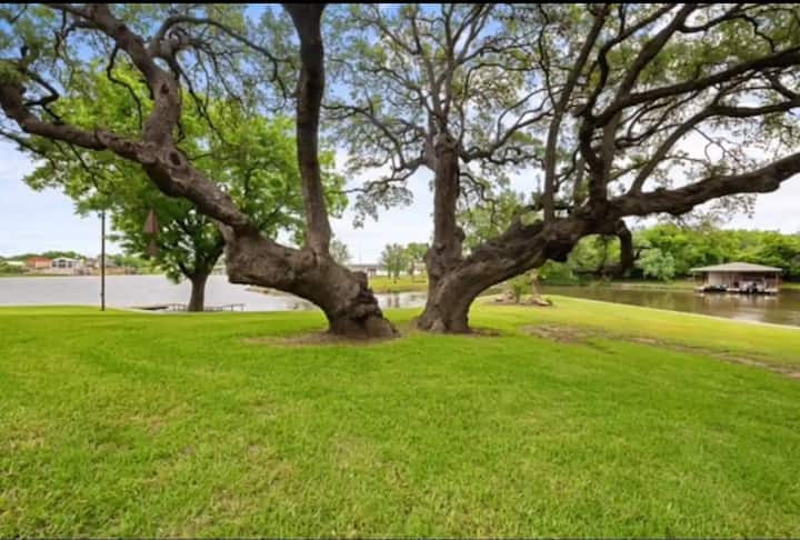 Entire Home In Kingsland, Texas - Kingsland, TX
