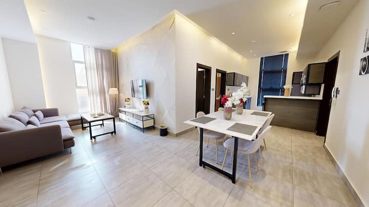 Modern, Spacious 2 Bedroom With Common Rooftop - Jedda