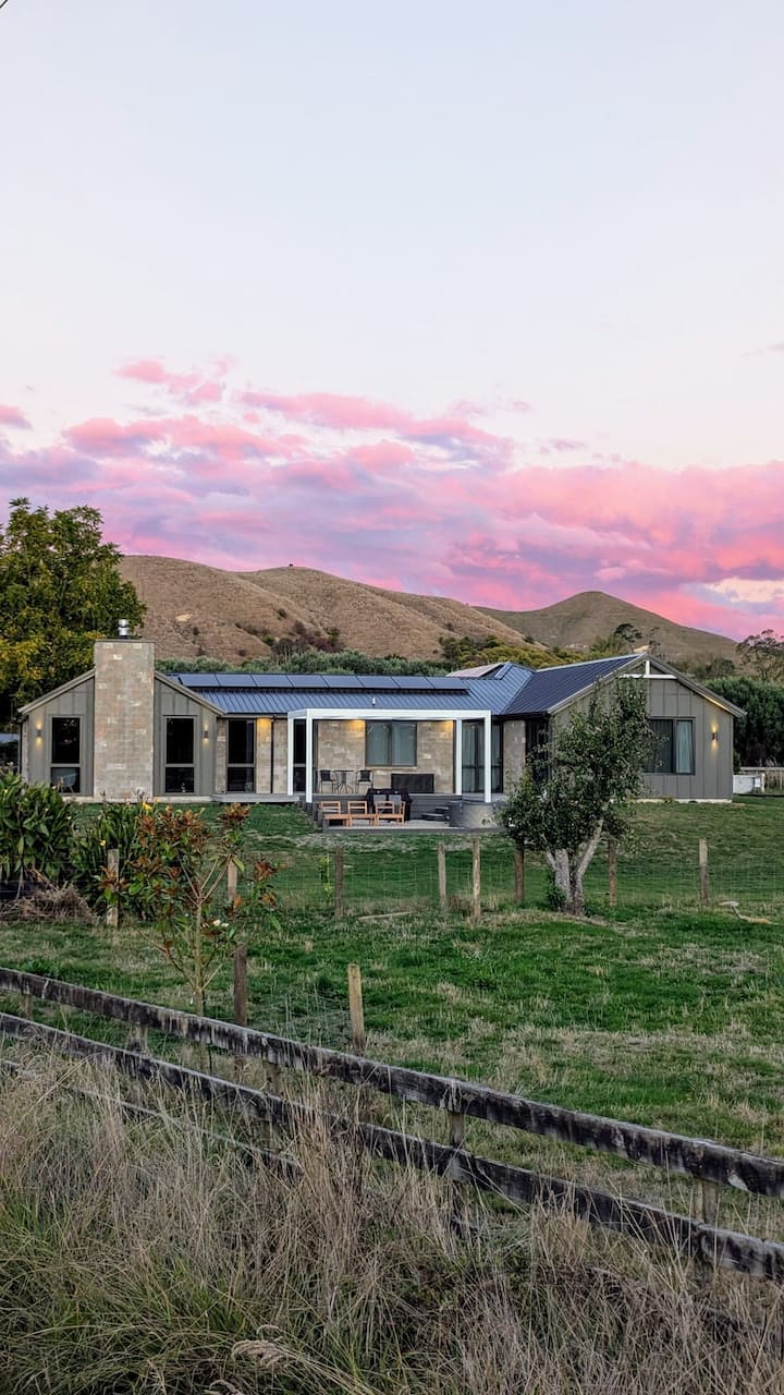 Country Home Near Cambridge & Hamilton - Morrinsville