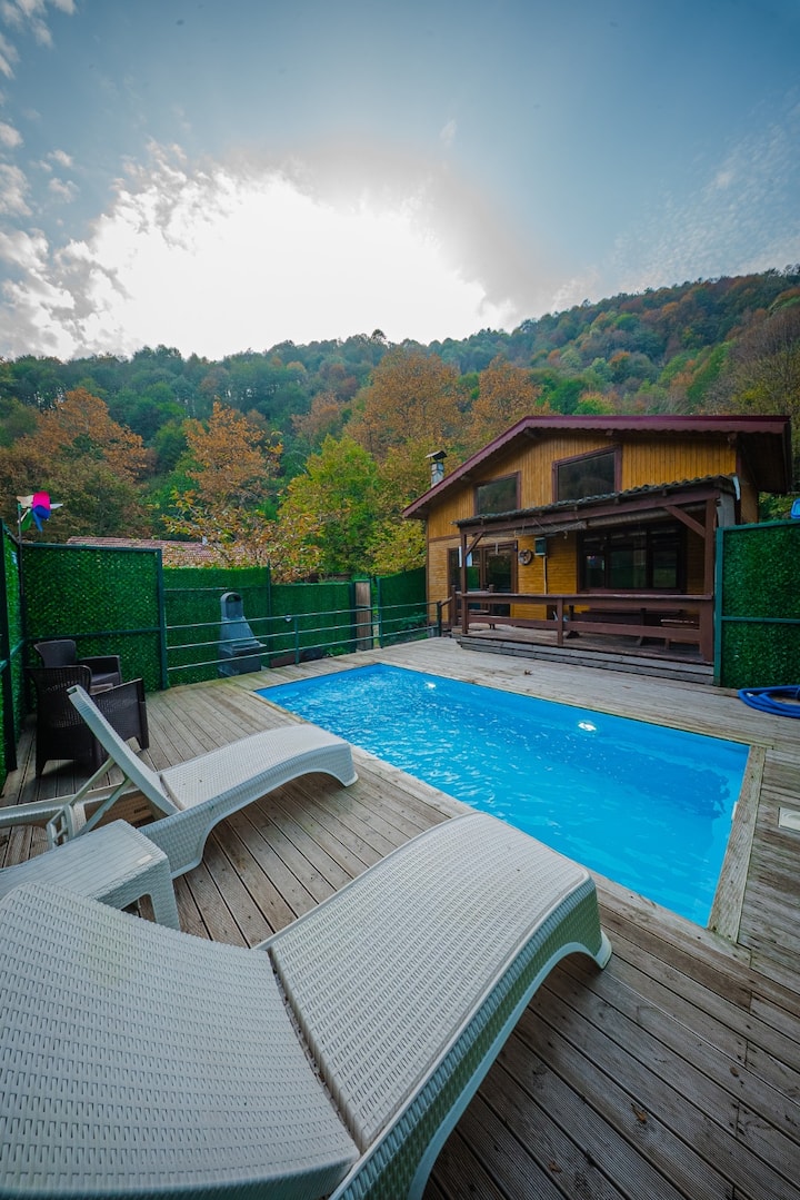 Sıcak Havuzlu Müstakil Bungolow - Sapanca