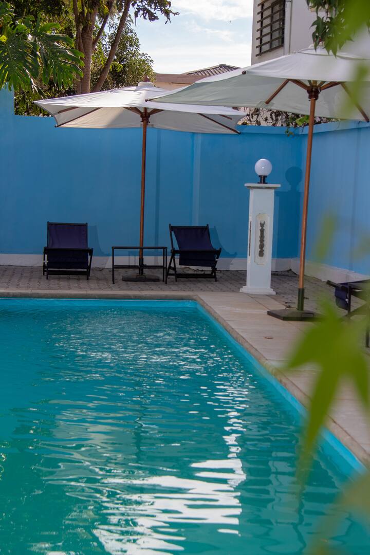Hôtel Restaurant Les 12 Collines - Antananarivo