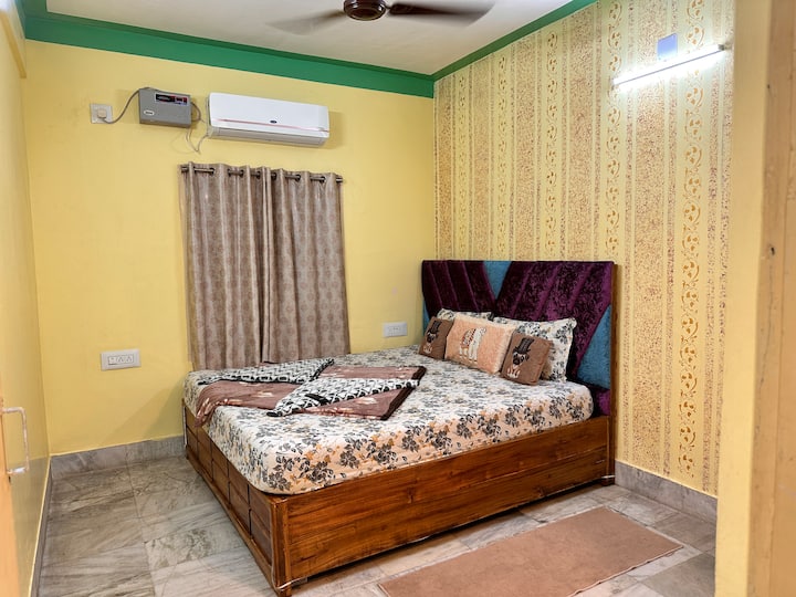 1bhk Flat+ac+pvt Balcony+ Ground Floor+nr Seabeach - Puri