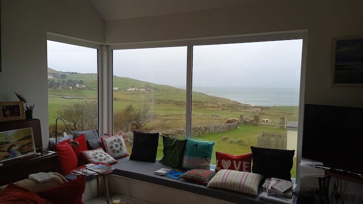 Inishfree Cottage - Portnoo