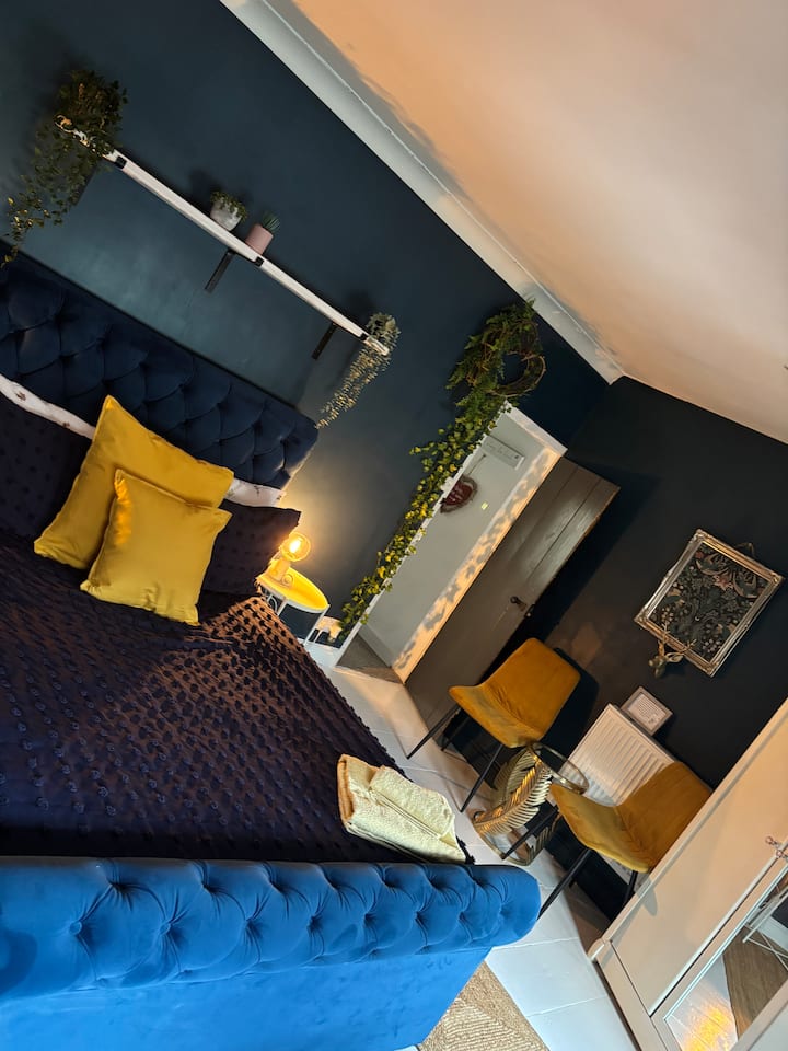 Spacious Room In Quirky Cottage. - Bridlington