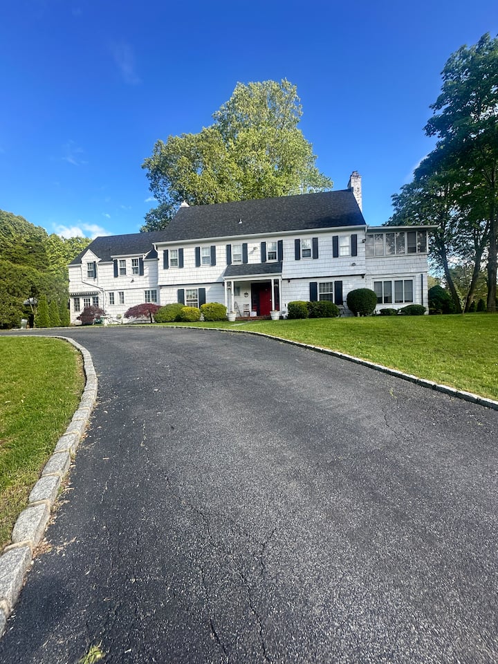 Duplex Studio Apartment - Stony Brook, NY