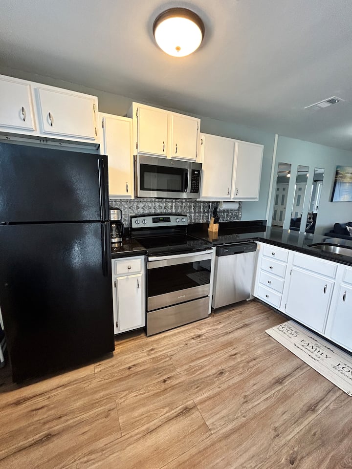 A Very Spacious 2 Story Condo - Fort Walton Beach, FL