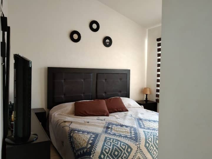 Cómoda Casa En Coto Privado - 阿瓜斯卡連安特