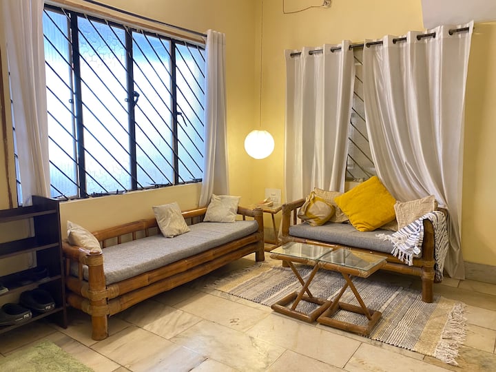 3bhk Chic & Cozy House In The Heart Of Bangalore - 벵갈루루