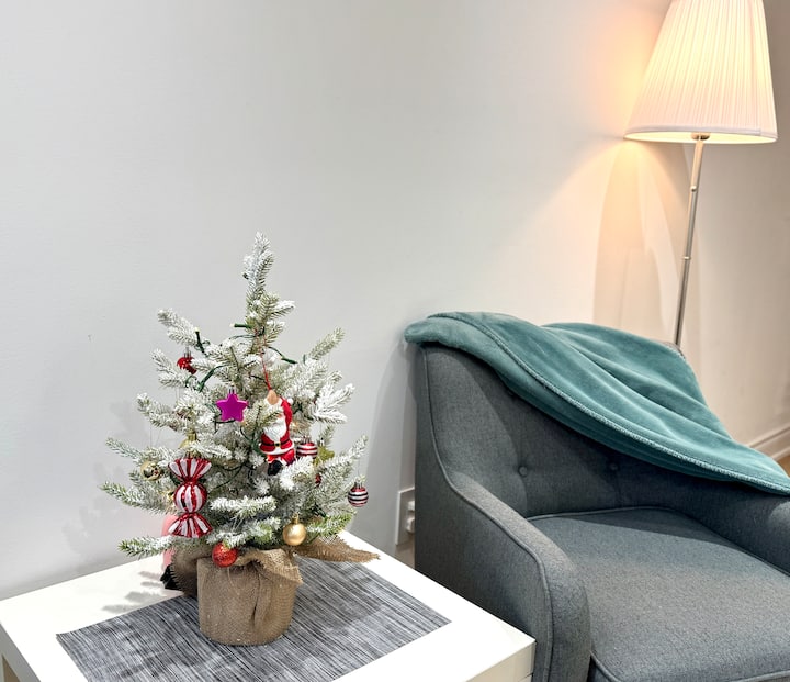 Cozy, Brand-new, 2bdr,walkout Apt, Free Parking - Vaughan