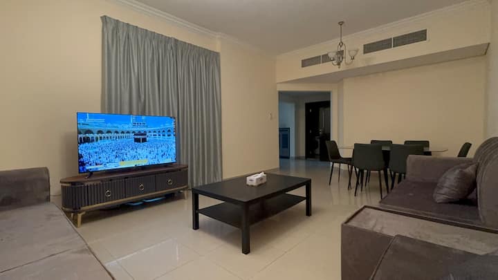 Two-bedroom Apartment Near Dubai 104 - Sharjah