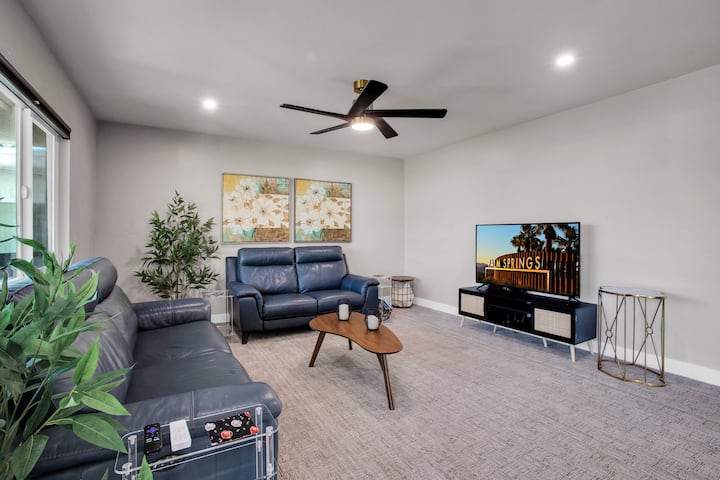 The Sandstone Villa - Palm Springs, CA