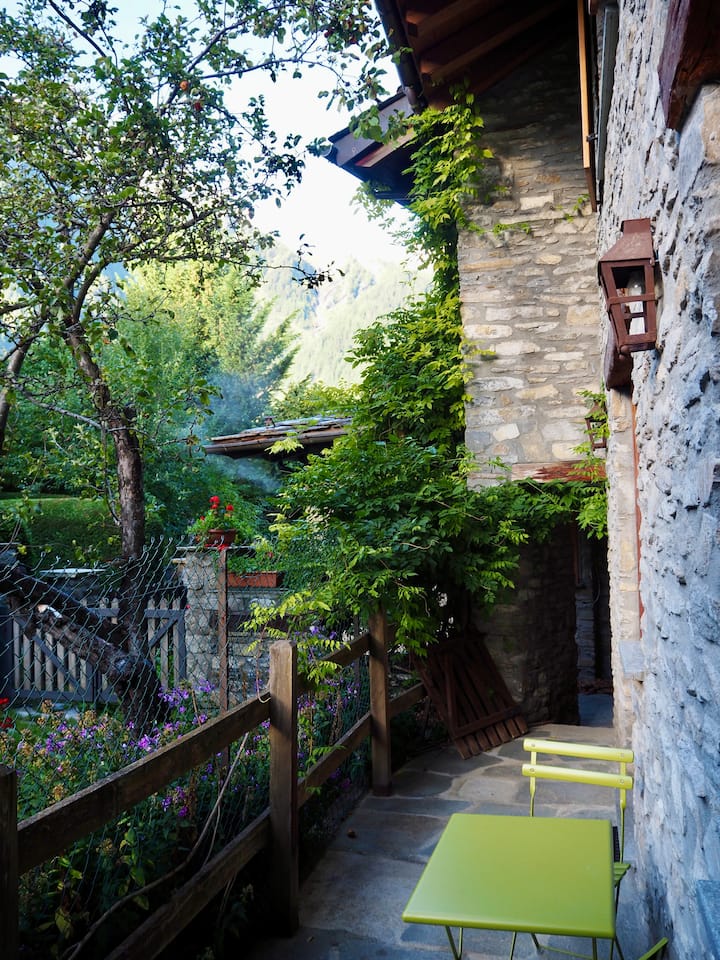 Courmayeur Cozy Nest - La Thuile