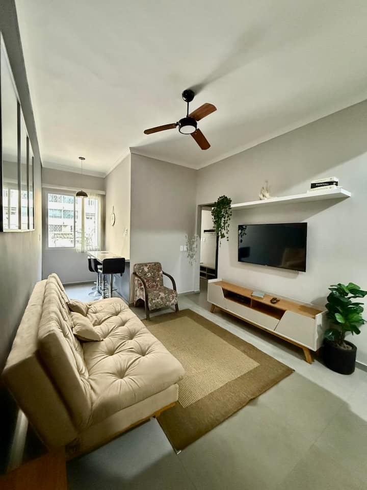 Lar Aconchegante Com Localização Perfeita - Ipanema