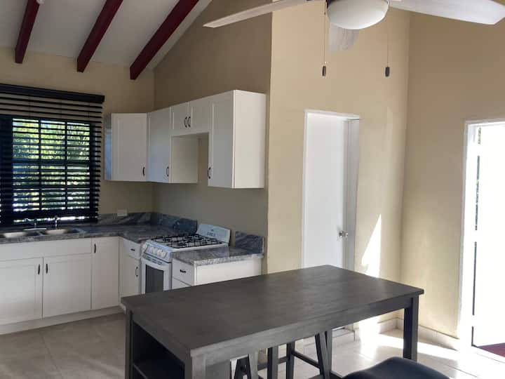 Escape Tropical Apartments : Upper Level Sky View - Saint Croix